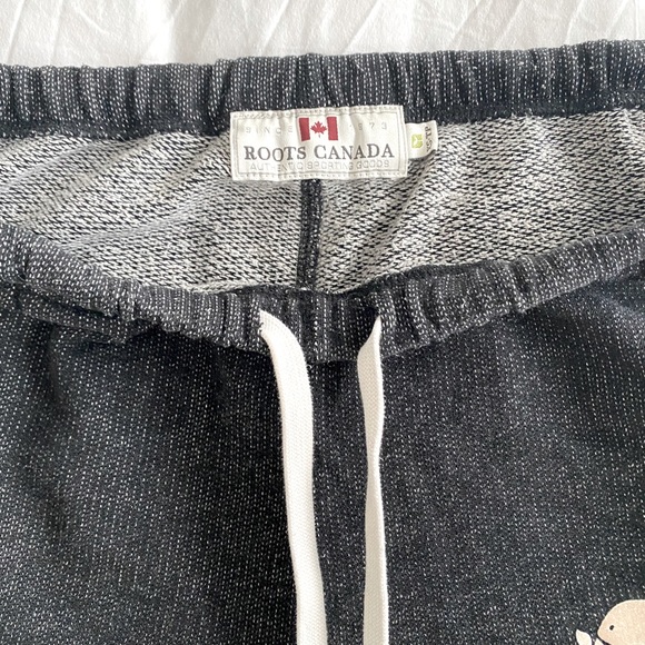 Roots | Pants & Jumpsuits | Roots Sweatpants Black Pepper Size Xs ...